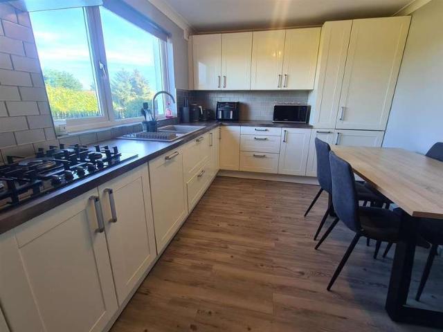 3 Bedroom End Of Terrace House