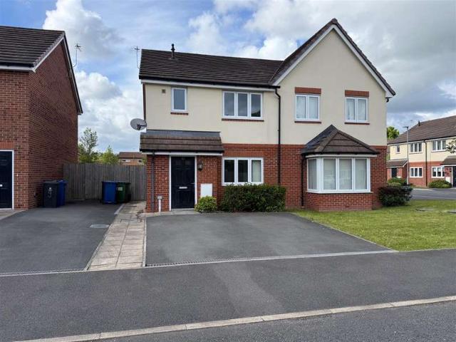3 Bedroom End Of Terrace House