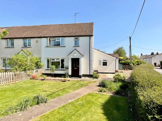 3 Bedroom End Of Terrace House