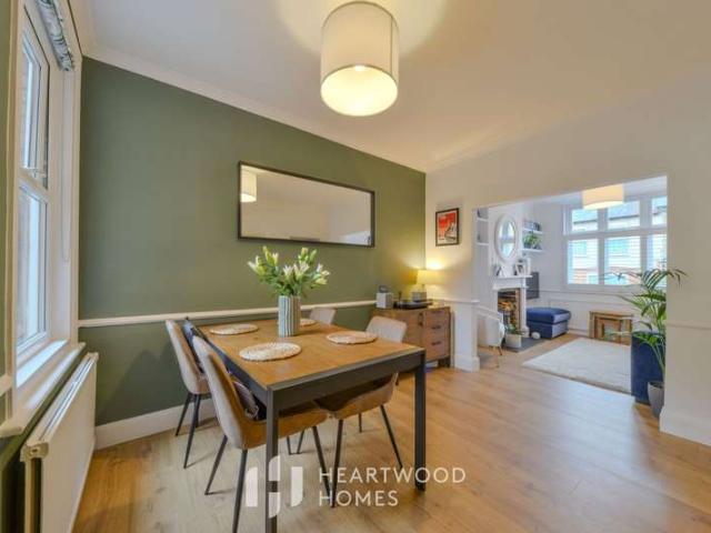 3 Bedroom End Of Terrace House