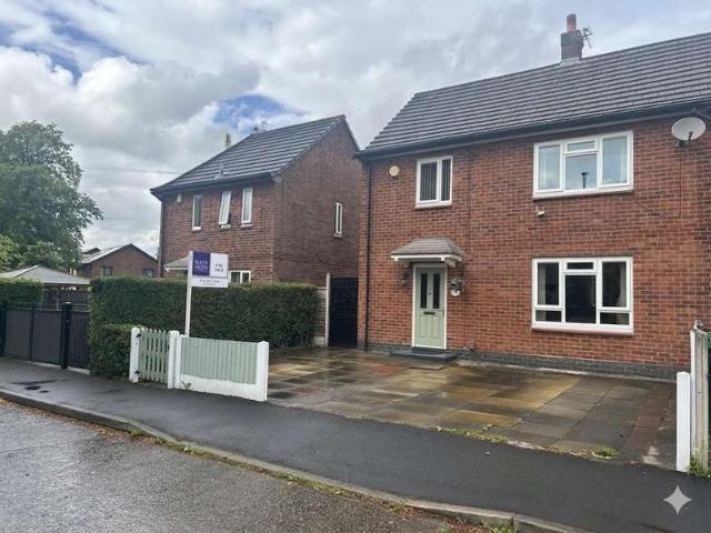 3 Bedroom End Of Terrace House