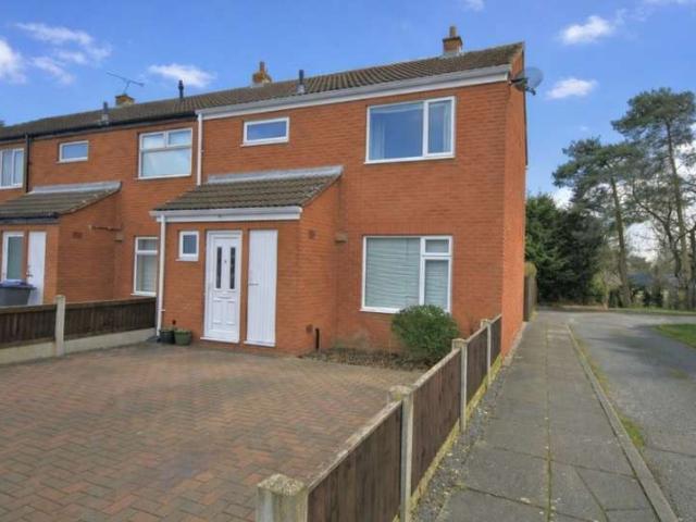 3 Bedroom End Of Terrace House