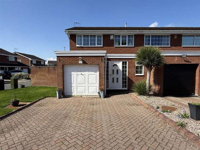 3 Bedroom End Of Terrace House