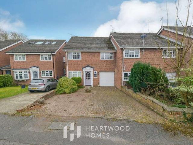 3 Bedroom End Of Terrace House