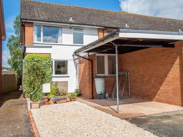 3 Bedroom End Of Terrace House