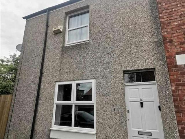 3 Bedroom End Of Terrace House