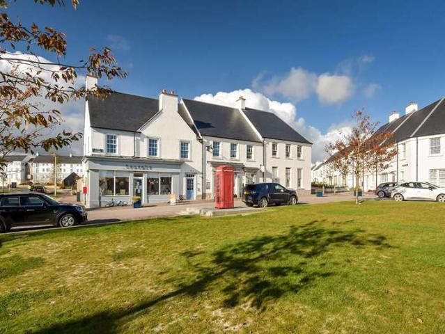 3 Bedroom End Of Terrace House