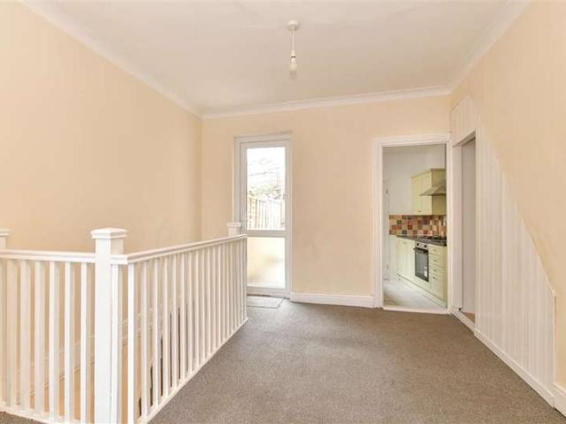3 Bedroom End Of Terrace House
