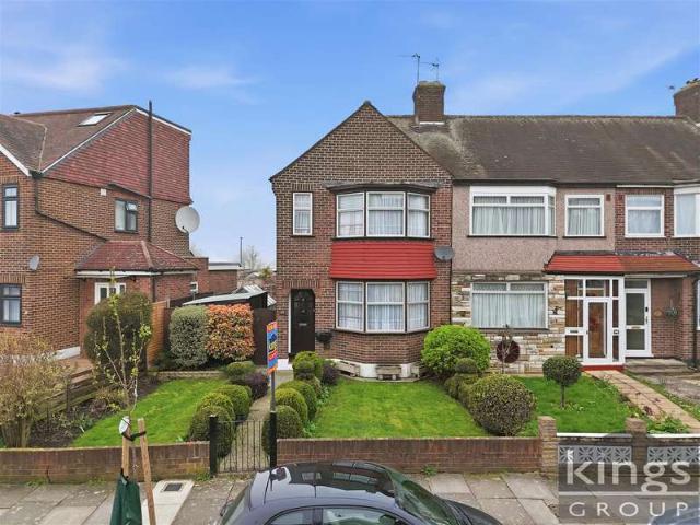 3 Bedroom End Of Terrace House