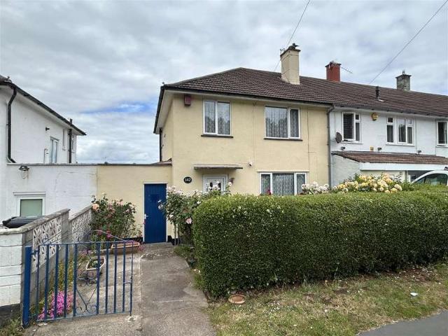 3 Bedroom End Of Terrace House