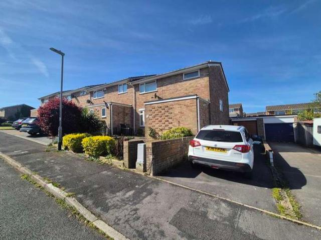 3 Bedroom End Of Terrace House