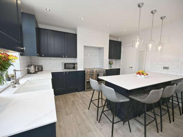 3 Bedroom End Of Terrace House