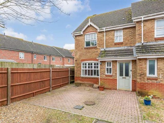 3 Bedroom End Of Terrace House
