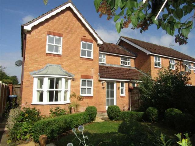 3 Bedroom End Of Terrace House