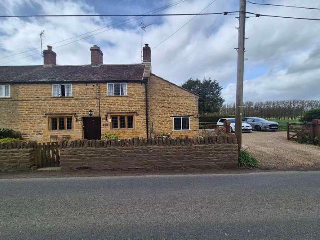 3 Bedroom End Of Terrace House
