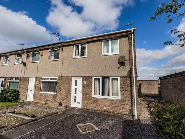 3 Bedroom End Of Terrace House