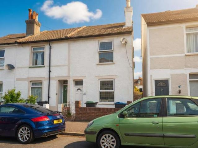 3 Bedroom End Of Terrace House