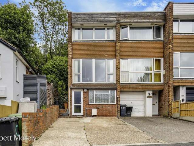 3 Bedroom End Of Terrace House