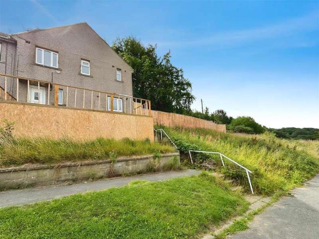 3 Bedroom End Of Terrace House