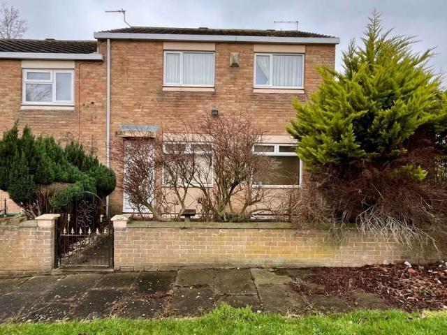 3 Bedroom End Of Terrace House