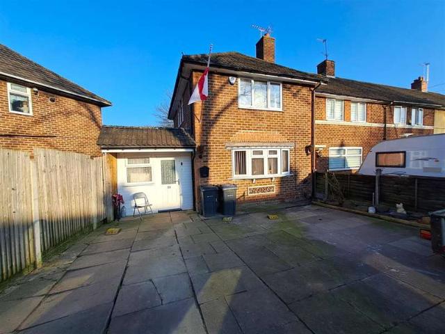 3 Bedroom End Of Terrace House
