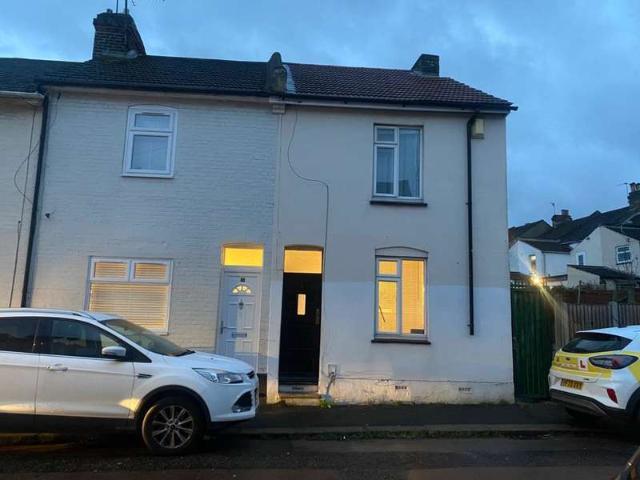 3 Bedroom End Of Terrace House