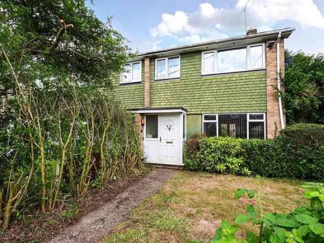 3 Bedroom End Of Terrace House