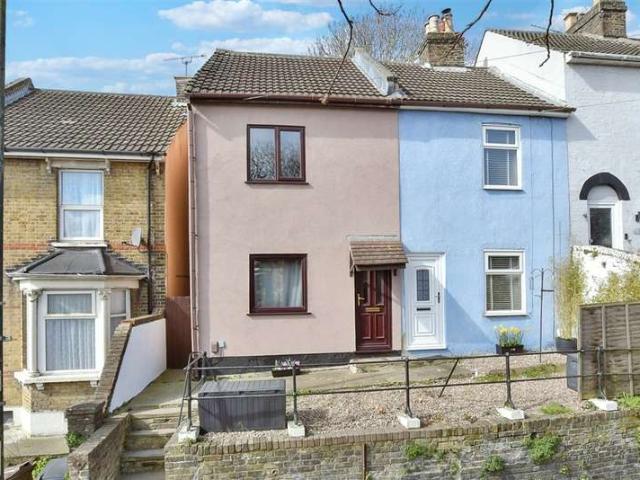 3 Bedroom End Of Terrace House
