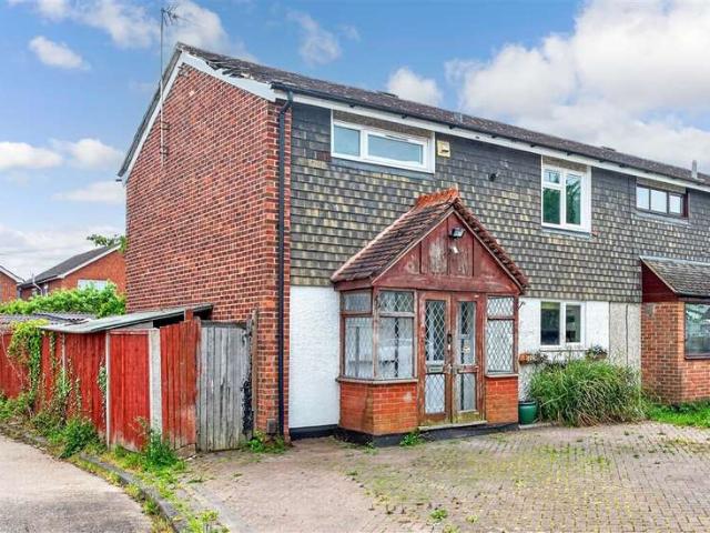 3 Bedroom End Of Terrace House