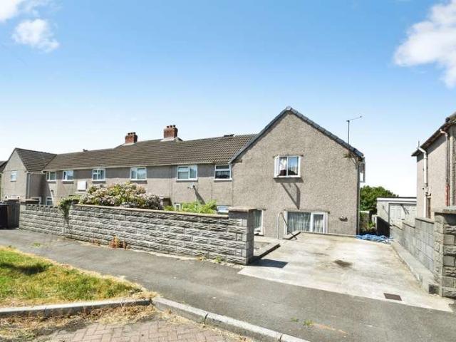 3 Bedroom End Of Terrace House