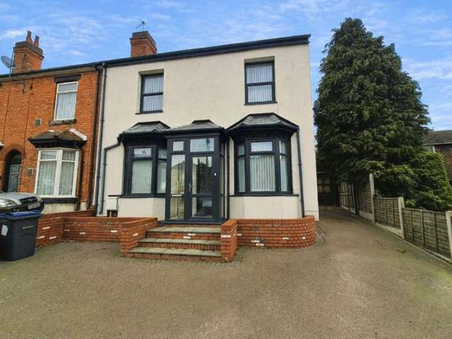 3 Bedroom End Of Terrace House