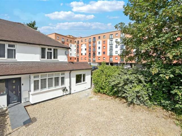 3 Bedroom End Of Terrace House