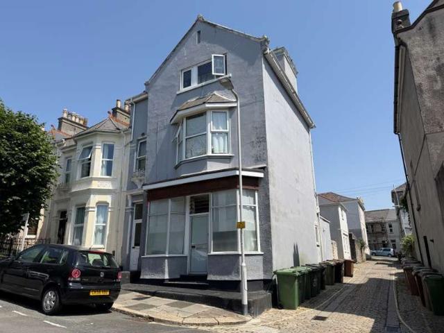 3 Bedroom End Of Terrace House