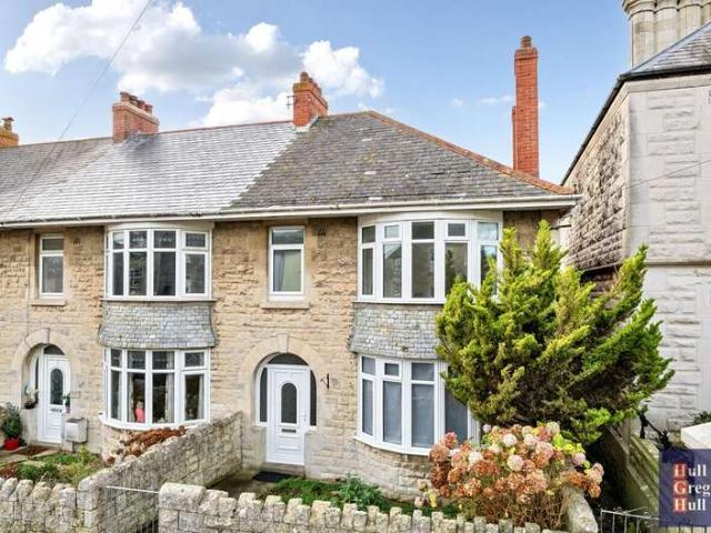 3 Bedroom End Of Terrace House