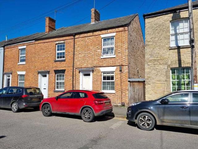 3 Bedroom End Of Terrace House