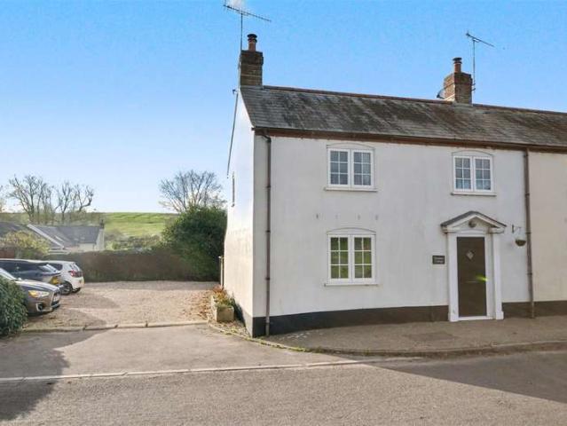 3 Bedroom End Of Terrace House