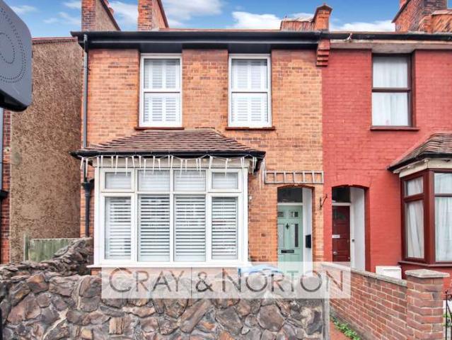 3 Bedroom End Of Terrace House
