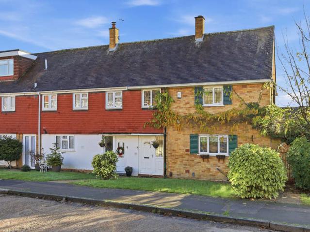 3 Bedroom End Of Terrace House