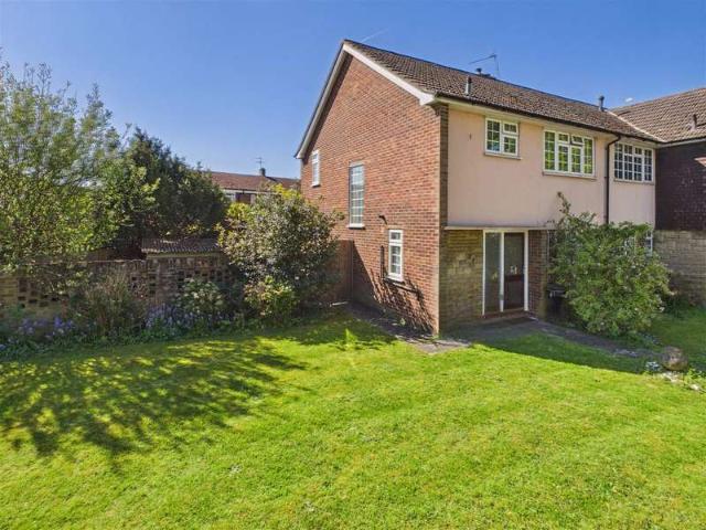 3 Bedroom End Of Terrace House