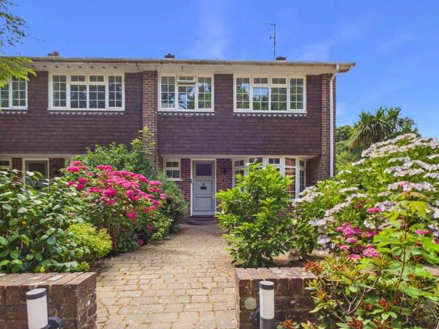3 Bedroom End Of Terrace House