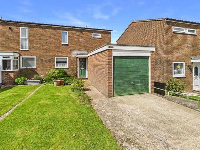 3 Bedroom End Of Terrace House
