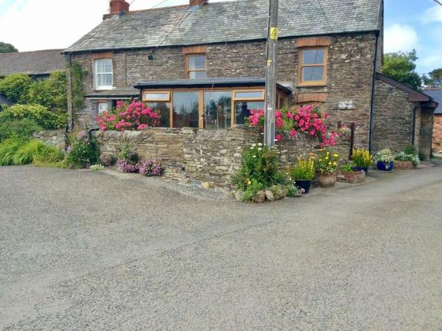 3 Bedroom End Of Terrace House