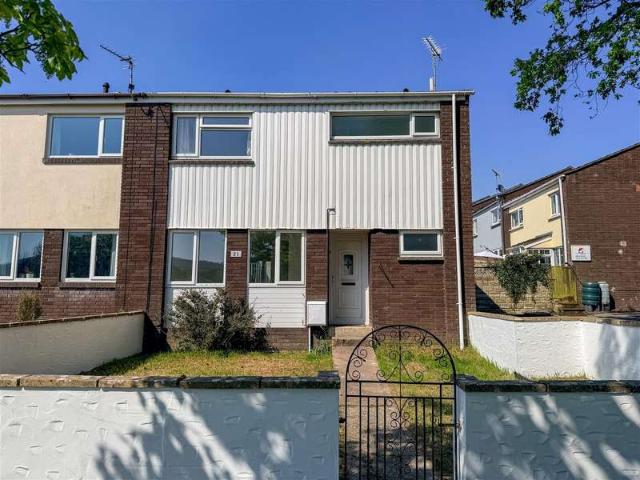 3 Bedroom End Of Terrace House