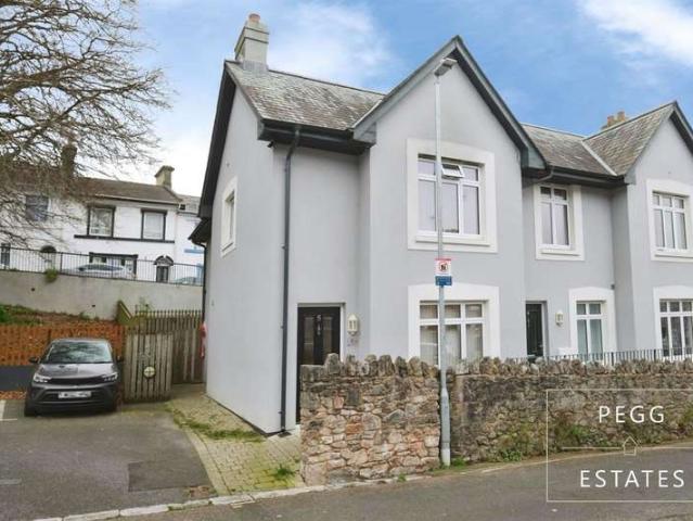 3 Bedroom End Of Terrace House