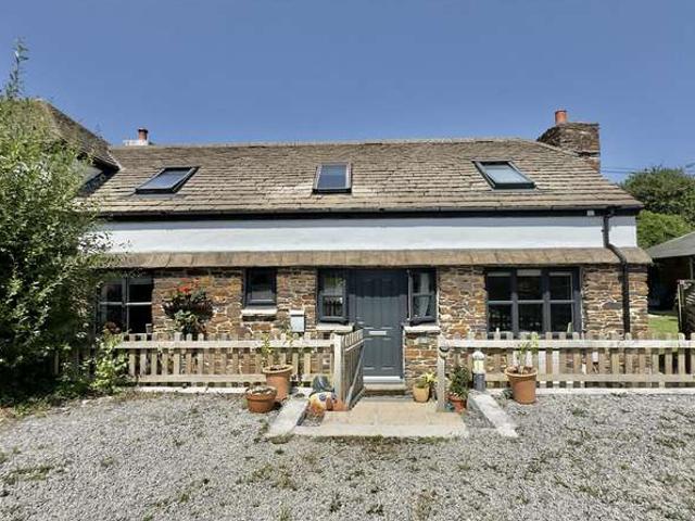 3 Bedroom End Of Terrace House