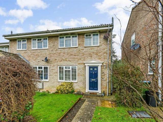 3 Bedroom End Of Terrace House