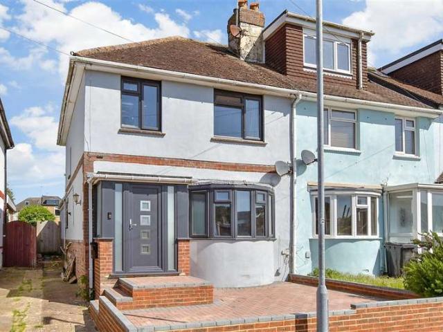 3 Bedroom End Of Terrace House