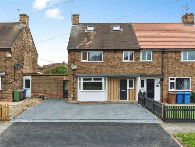 3 Bedroom End Of Terrace House