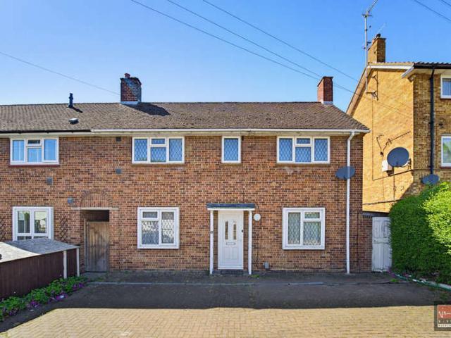 3 Bedroom End Of Terrace House