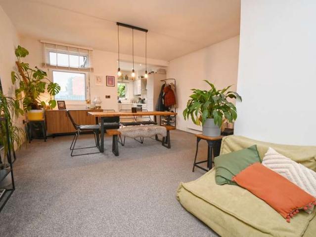 3 Bedroom End Of Terrace House